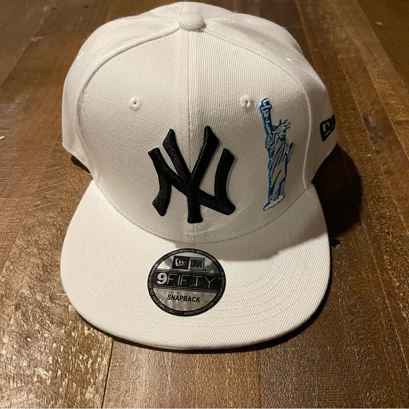 New Era | Accessories | New Era 9fifty Snapback Flatbrim Mlb New York ...